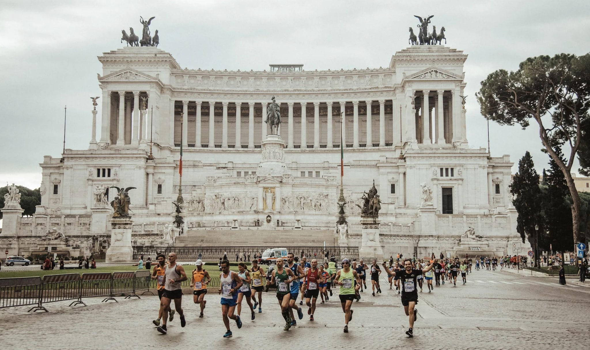 Oggi la gara podistica Roma Urbs Mundi 2023: il percorso, le strade ...
