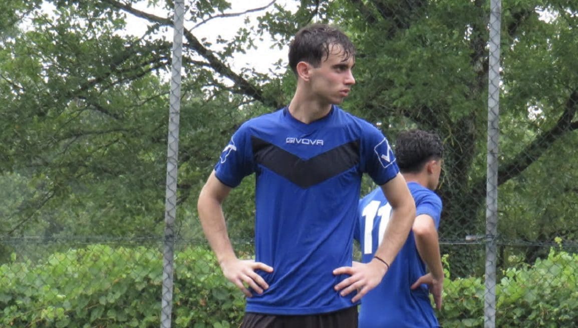 Muore intrappolato nella macchina in fiamme a 19 anni: domani i ...