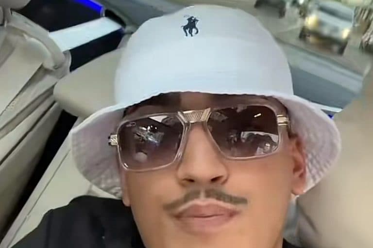 Chi è Simba La Rue, il rapper accoltellato a Bergamo tra vestiti ...