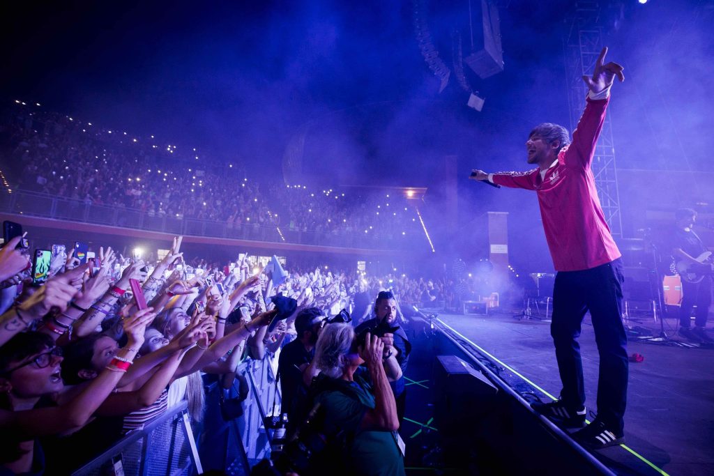 La scaletta del concerto di Louis Tomlinson a Milano il 3 settembre: l ...