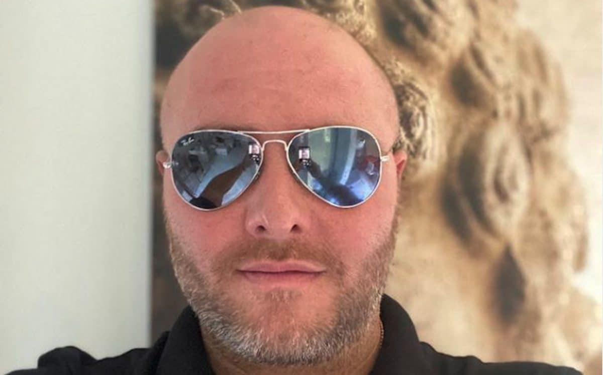 "Mi ha strappato l'orecchio a morsi": consigliere di Fratelli d'Italia ...