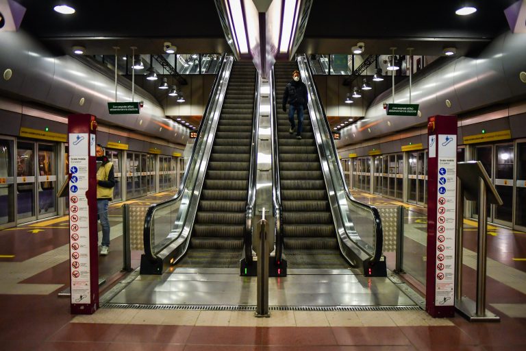 Metro lilla Milano: orari, fermate e mappa della linea M5