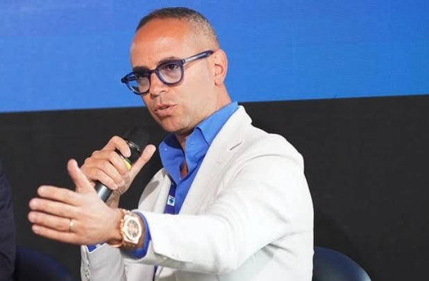 Michele Criscitiello derubato del Rolex da 70mila euro che indossava al ...