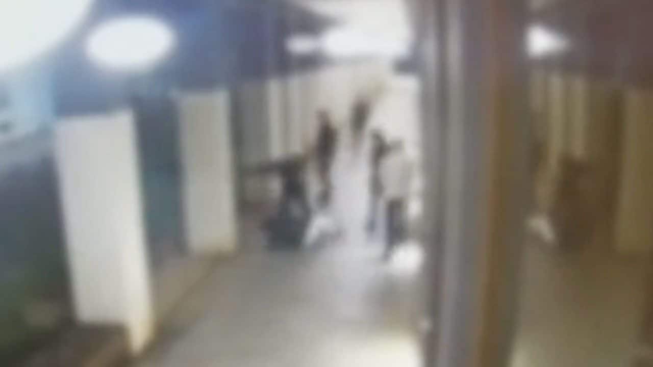 Accoltellò il 22enne Davide Cavallo per 50 euro in corso Como a Milano ...