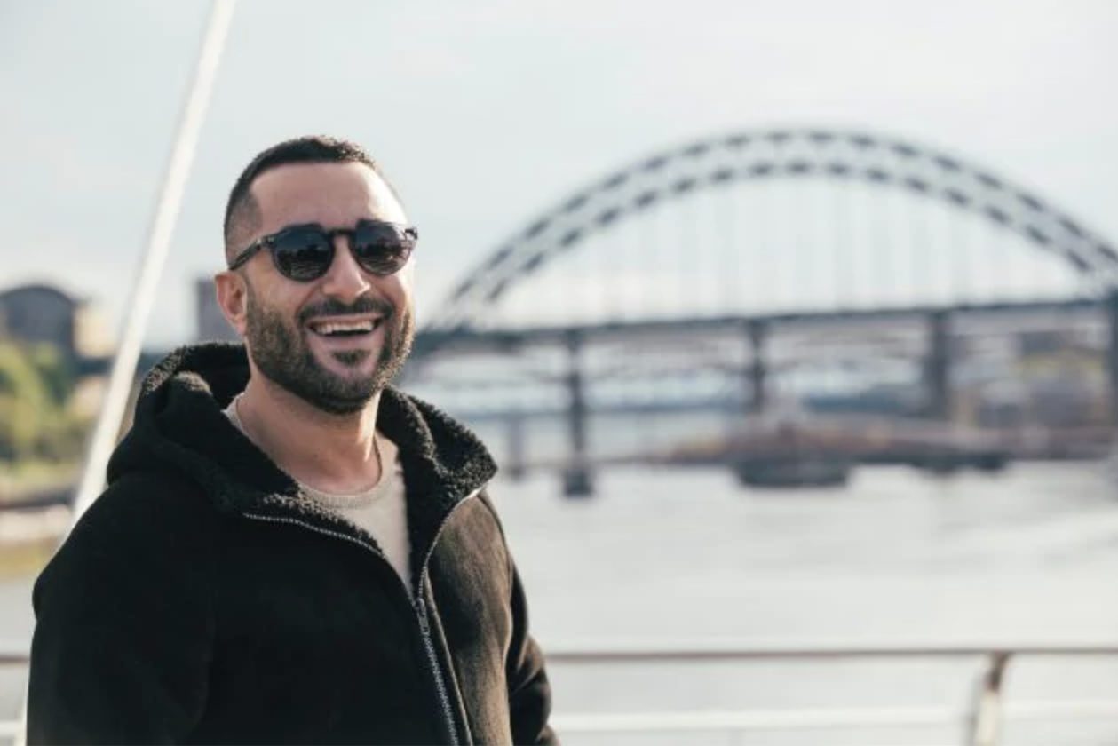 Il dj Joseph Capriati non è in pericolo di vita. Accoltellato dal padre ...