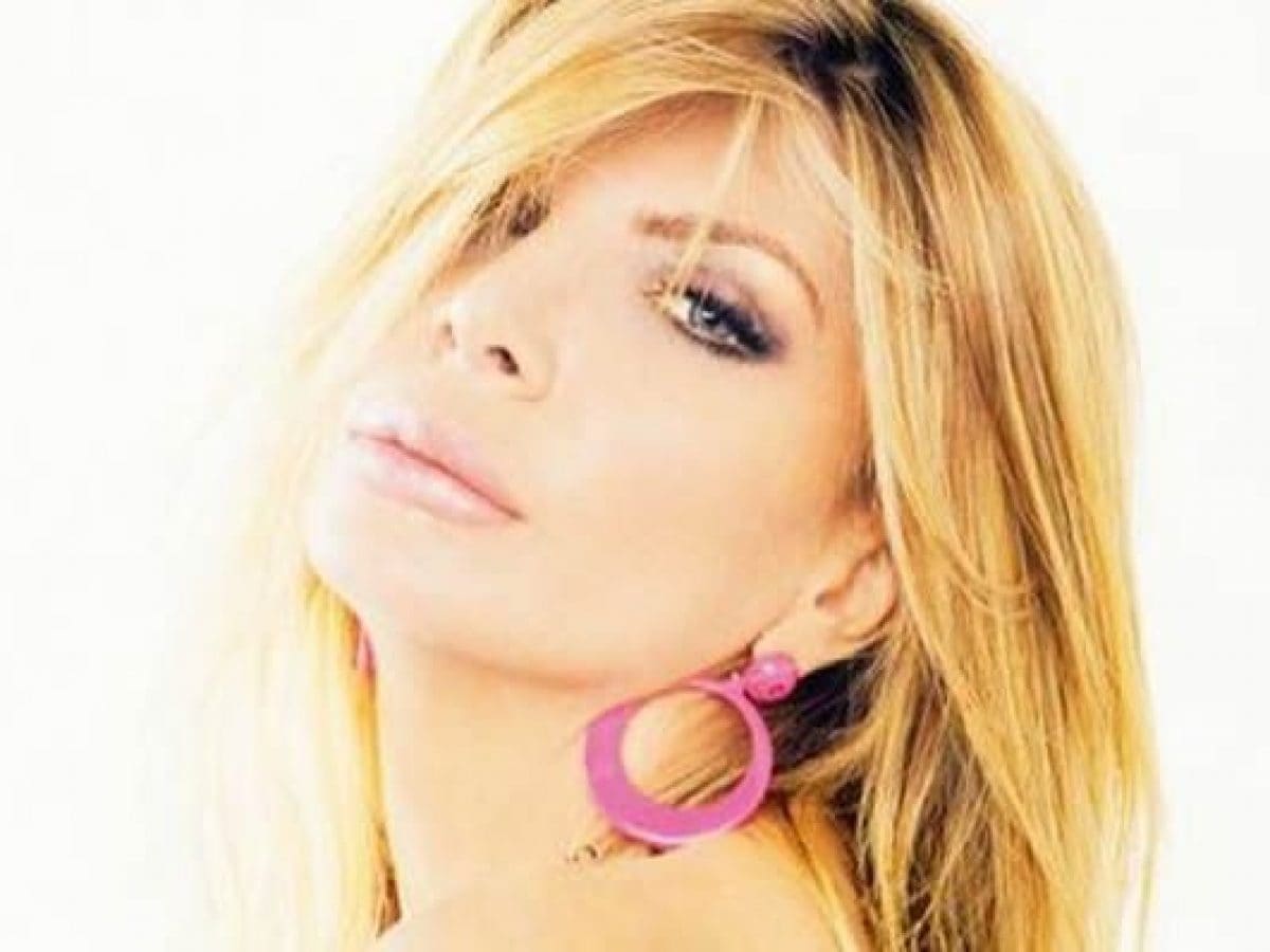 Mafie e petrolio, il capo era la cantante ereditiera Ana Bettz: "Soldi ...