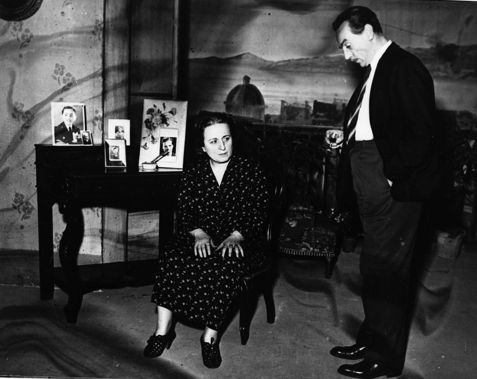 In tv una Filumena Marturano meno eduardiana che ammicca a Loren e ...