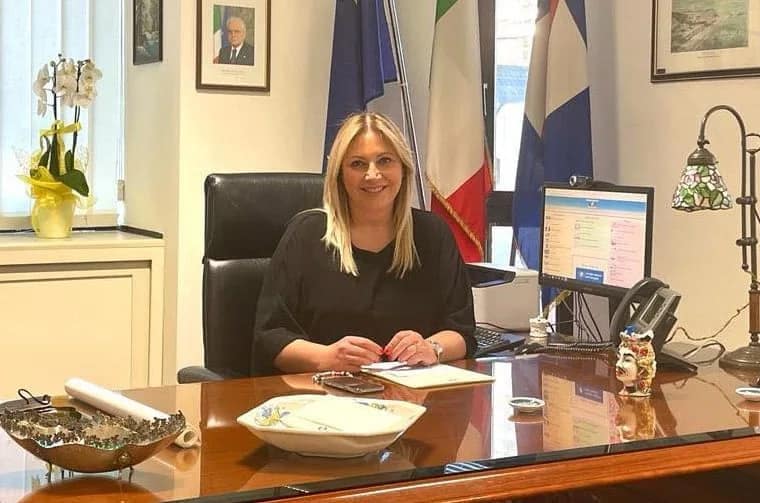 Proiettile alla consigliera regionale Rescigno: c'è un secondo indagato ...