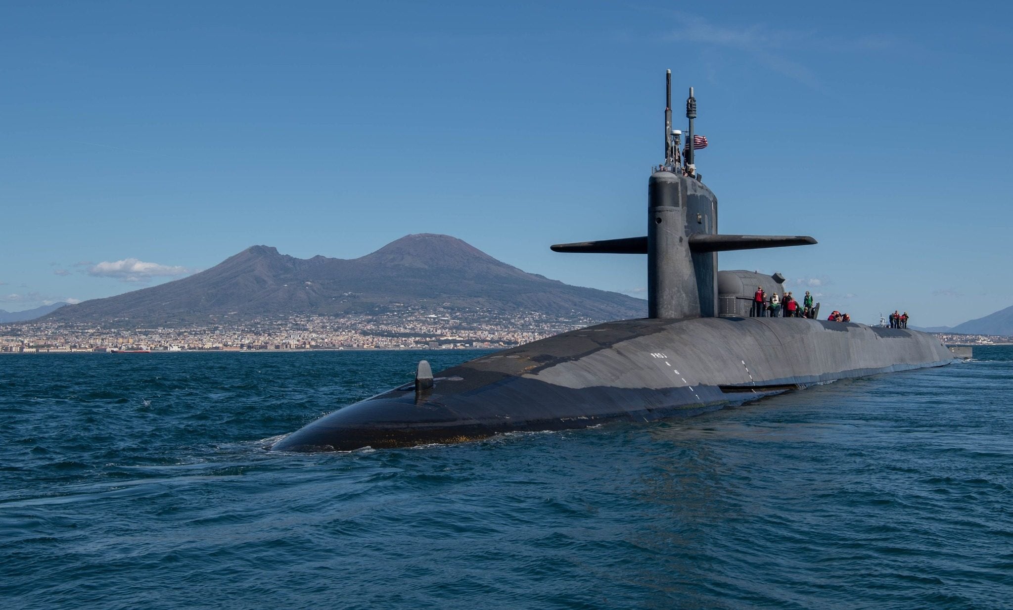 Il sottomarino nucleare missilistico americano USS "Florida" nel Golfo ...