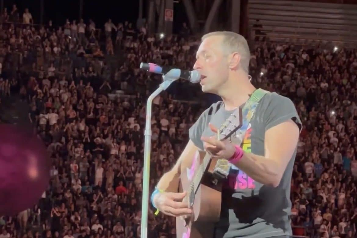 Coldplay, Chris Martin: "Sentii Napule è e pensai: dobbiamo andare a ...