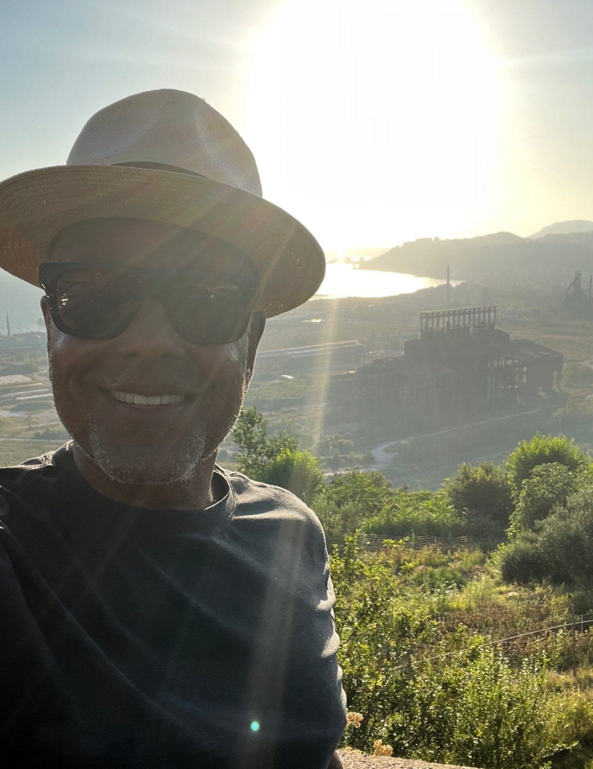 L'attore Giancarlo Esposito, star di Breaking Bad, a Napoli: "Al San ...
