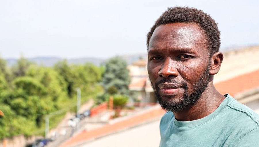 Storia di Mamadou, la storia vera nel film "Io Capitano" di Garrone ...