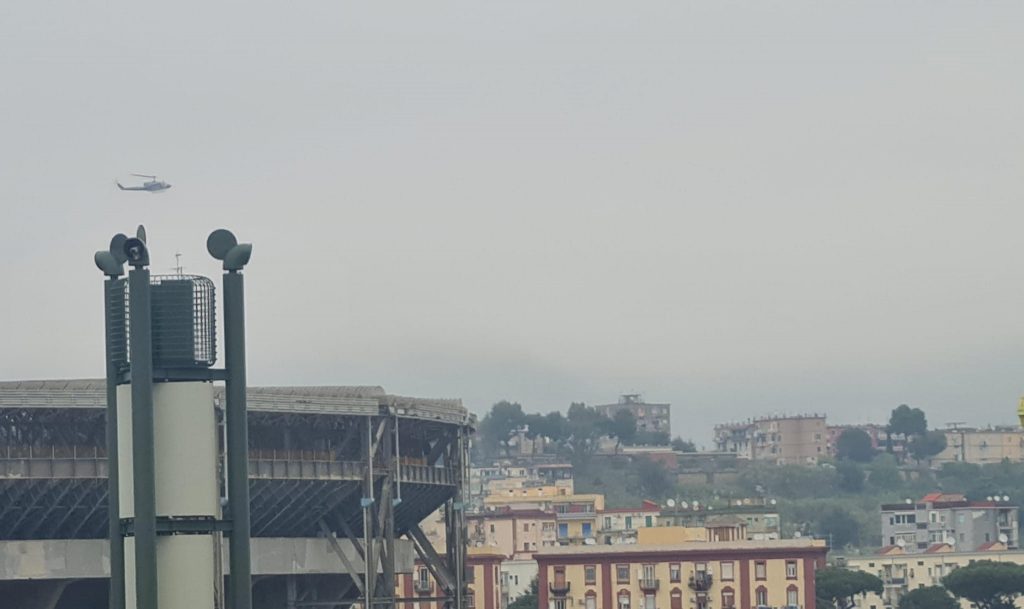 Fuorigrotta, elicotteri a bassa quota, 200 agenti delle forze dell ...