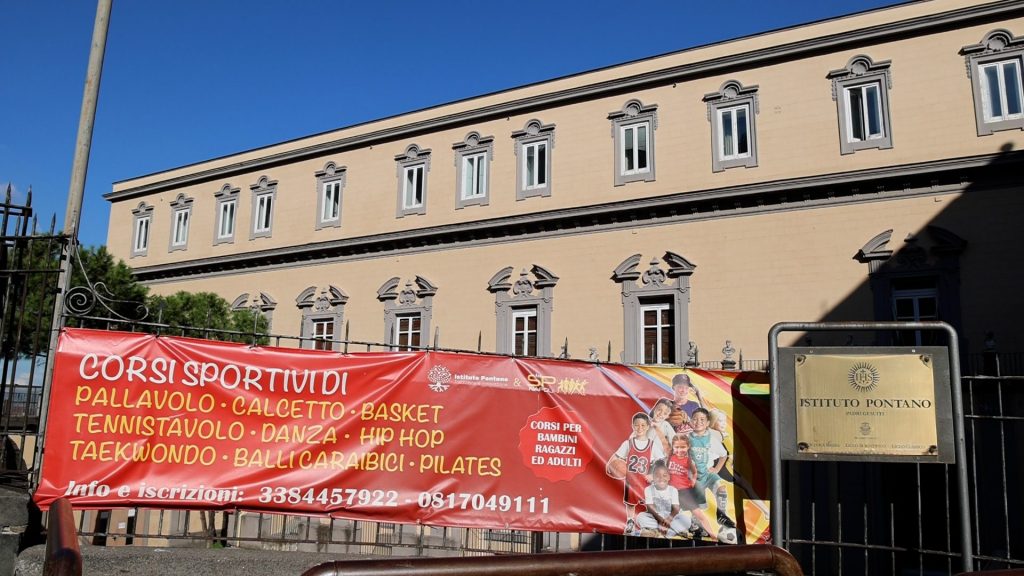 Napoli, gli scout mandati via dalle chiese: "Le parrocchie ci chiedono ...