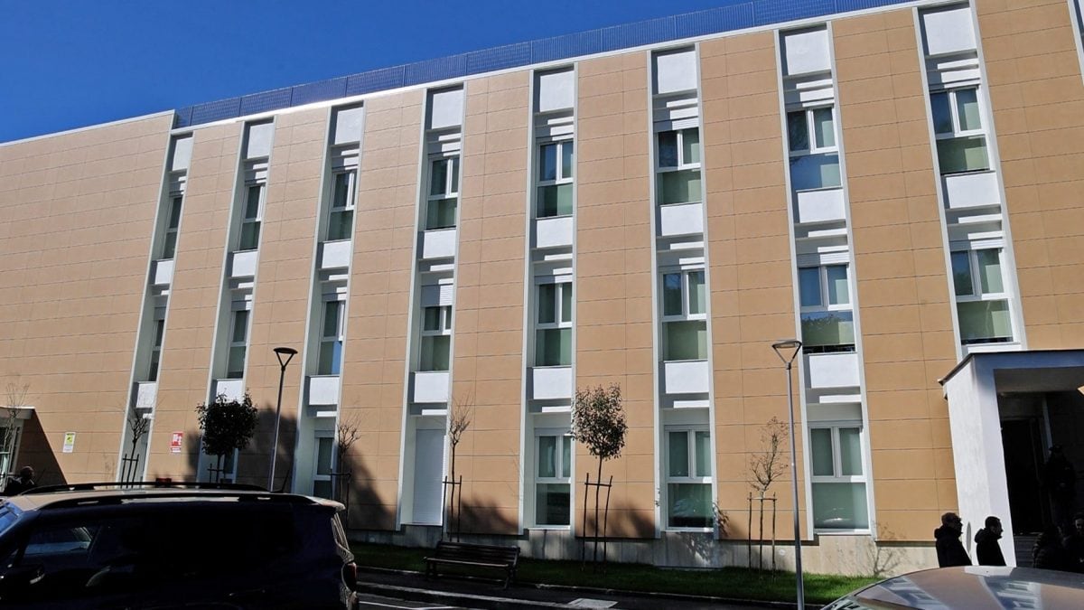 Nuovo poliambulatorio all'ospedale Cardarelli di Napoli, Vincenzo De ...