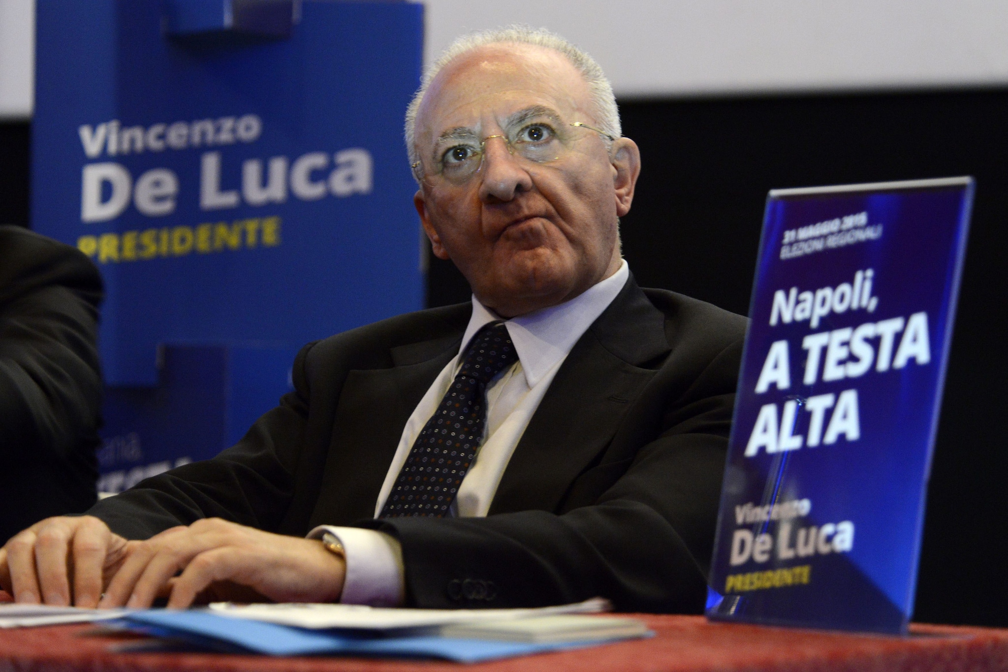 Vincenzo De Luca e la tentazione di mettersi in lista alle Regionali in Campania