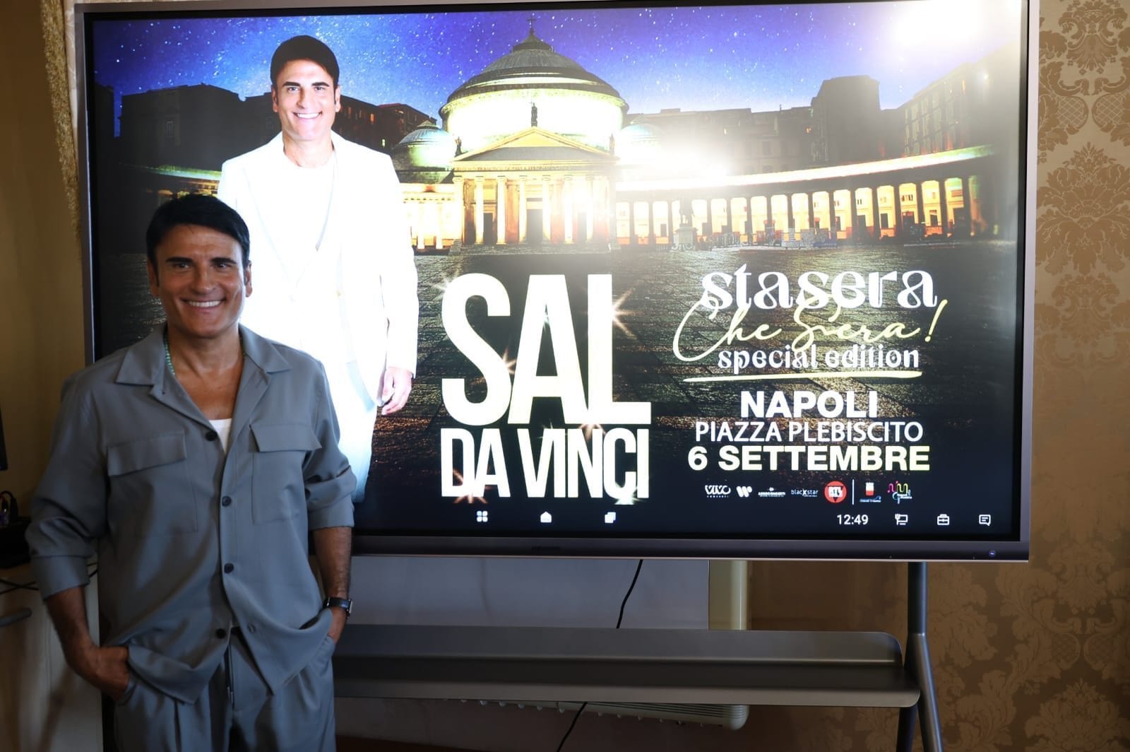 La scaletta del concerto di Sal da Vinci in Piazza del Plebiscito a Napoli: l’ordine delle canzoni