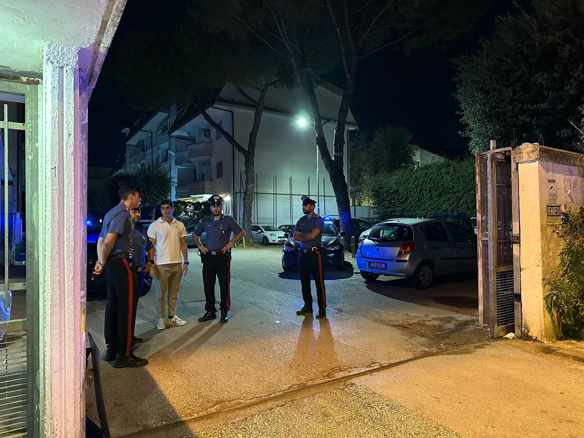Poliziotto ucciso a Melito di Napoli: accoltellato più volte ...