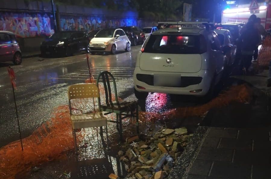 Crollano pietre in via Nuova Bagnoli, è la strada dove passano i tir ...