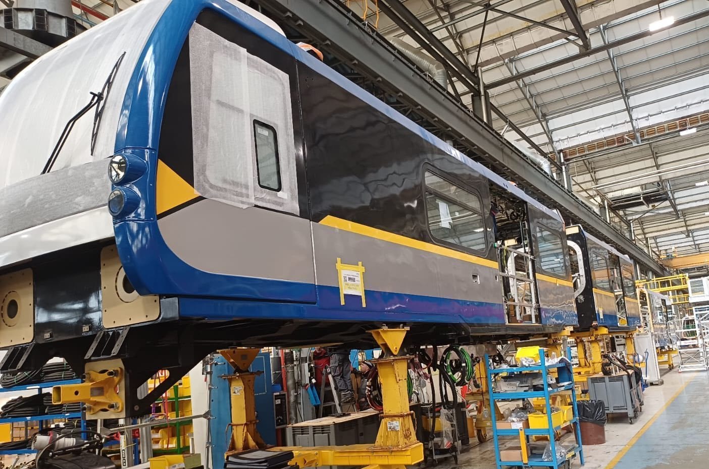 Metro Linea 6, il primo treno nuovo arriva ad aprile: corsa per finire ...