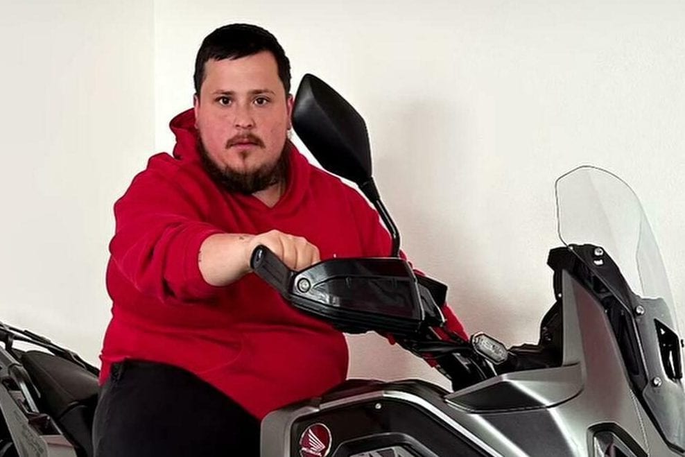 Incidente in scooter a Santa Maria a Vico: Antonio Esposito muore a 26 ...