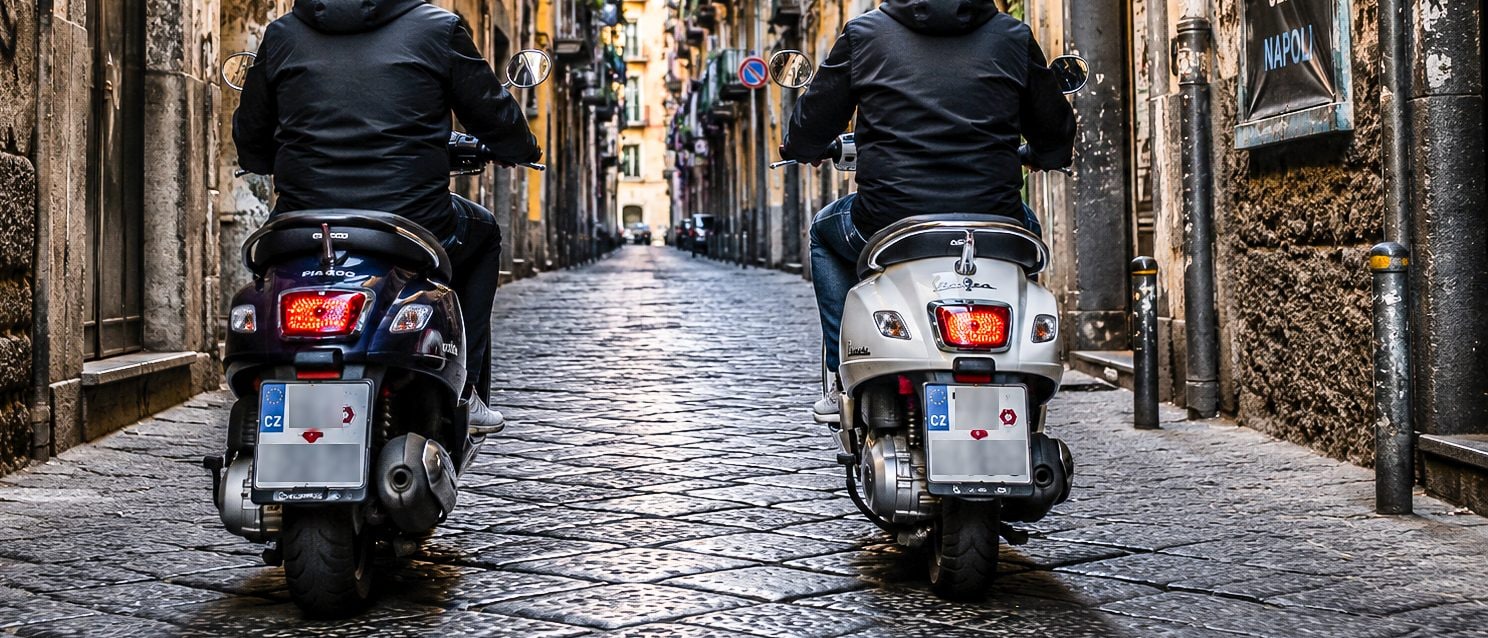 Targhe estere sulle auto napoletane, dopo la Polonia c'è un nuovo Paese ...