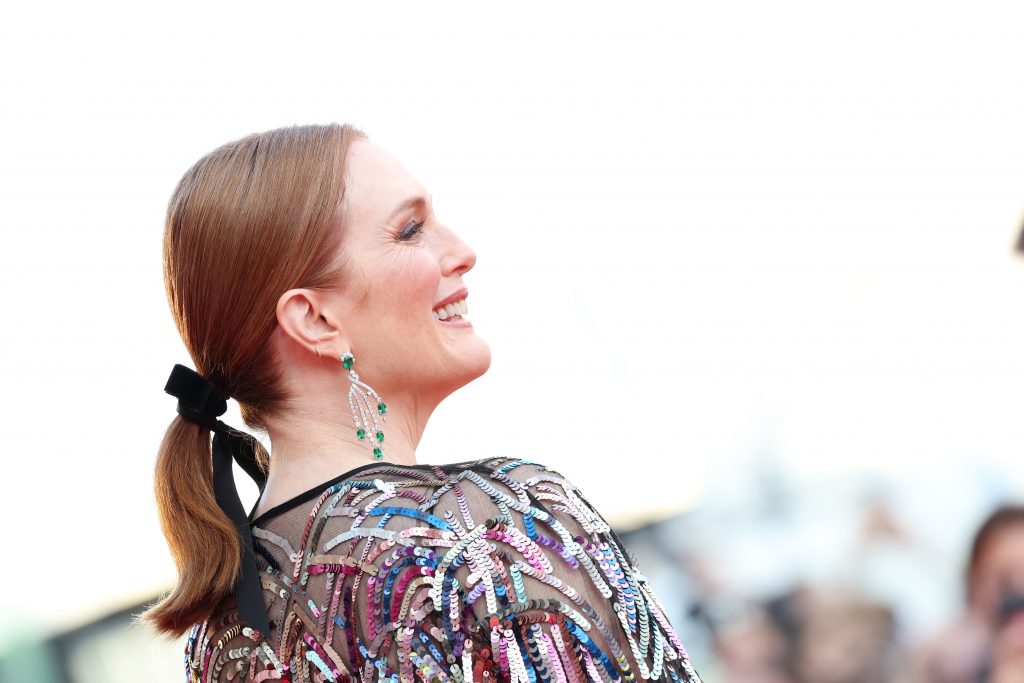 I fiocchi conquistano il tappeto rosso: la tendenza più romantica del ...