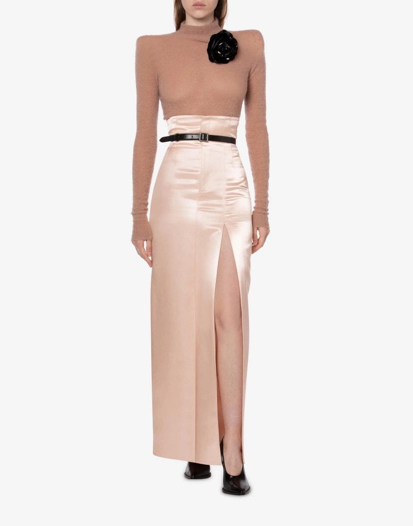 Melissa Satta in rosa cipria con maxi spacco e cuissardes: il nuovo ...