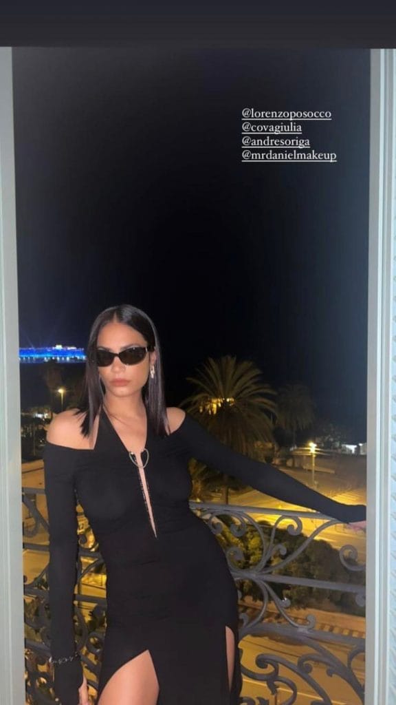 Elodie arriva a Sanremo: per il party pre-Festival è una dark lady con ...