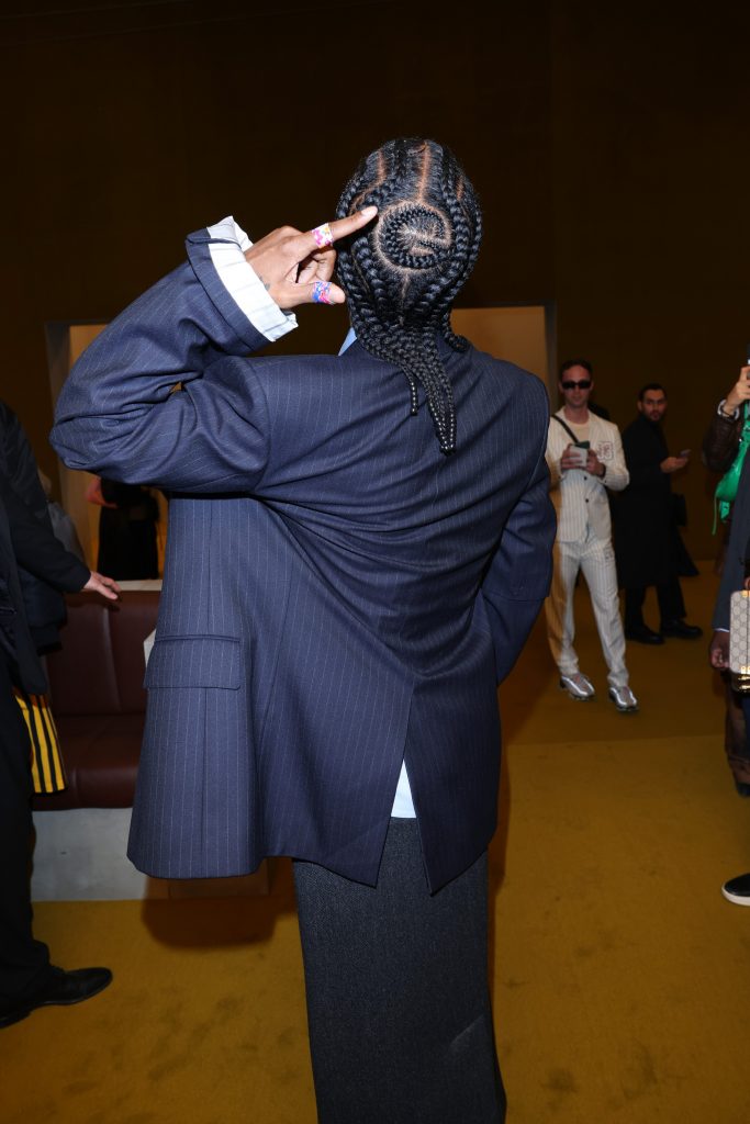 ASAP Rocky alle sfilate di Milano con la gonna-pantalone (ma senza ...