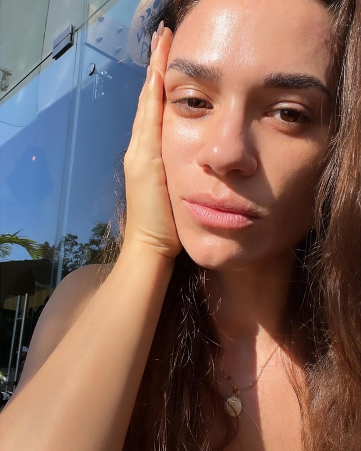 Dalila Gelsomino, la fidanzata di Eros Ramazzotti, è il trionfo della bellezza naturale