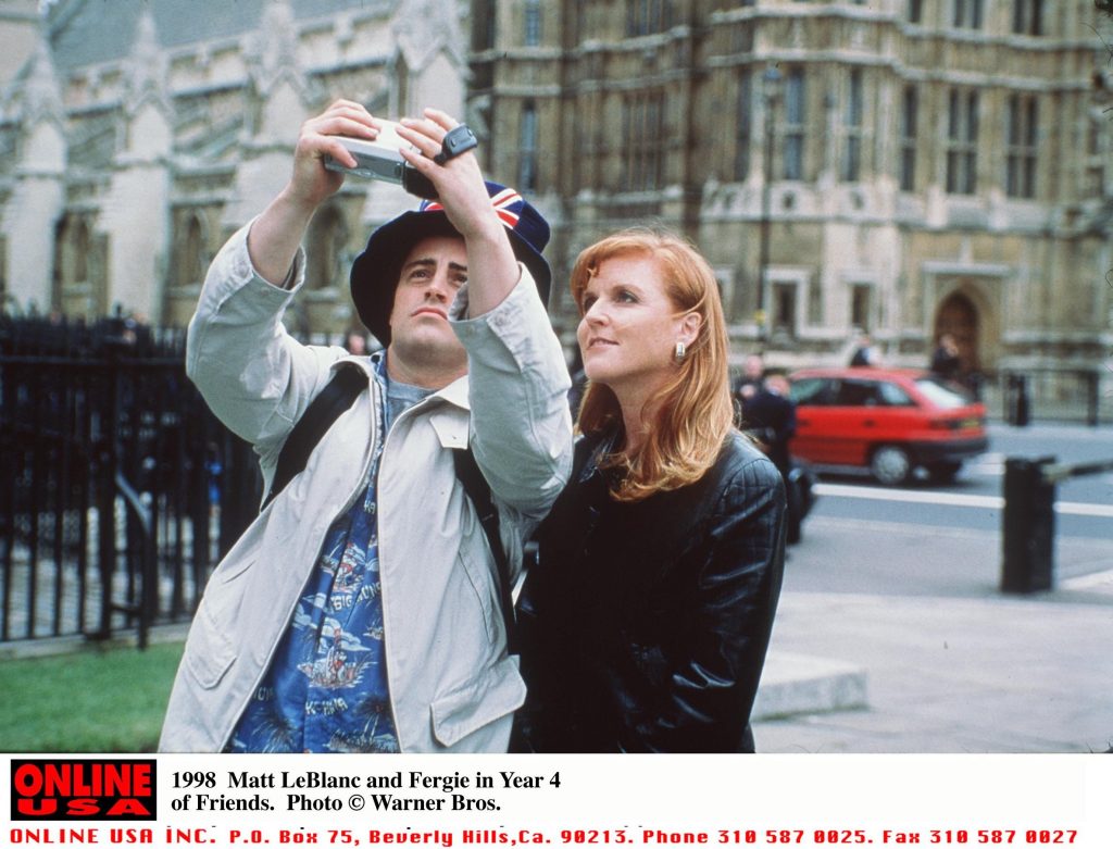 Sarah Ferguson piange Matthew Perry: quella volta che apparì in una ...