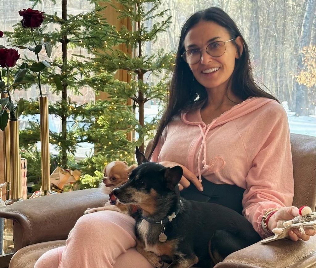 Il Natale in rosa di Demi Moore: tutta la famiglia coi pigiami ...
