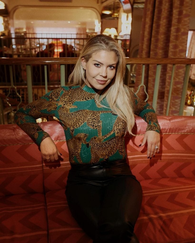 Costanza Caracciolo compie 34 anni: il look di compleanno è con i ...