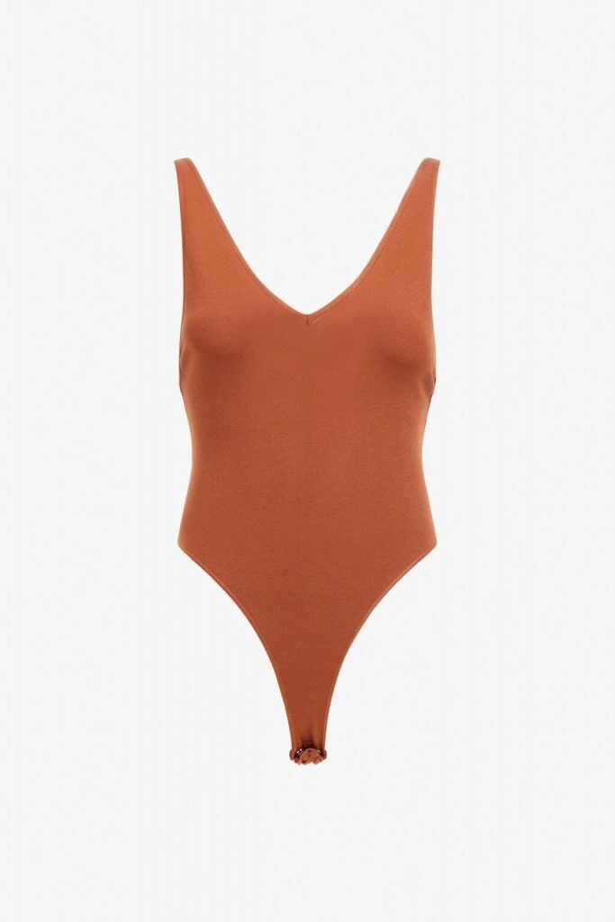 Alessandra Amoroso lancia la tendenza della primavera: il body ...