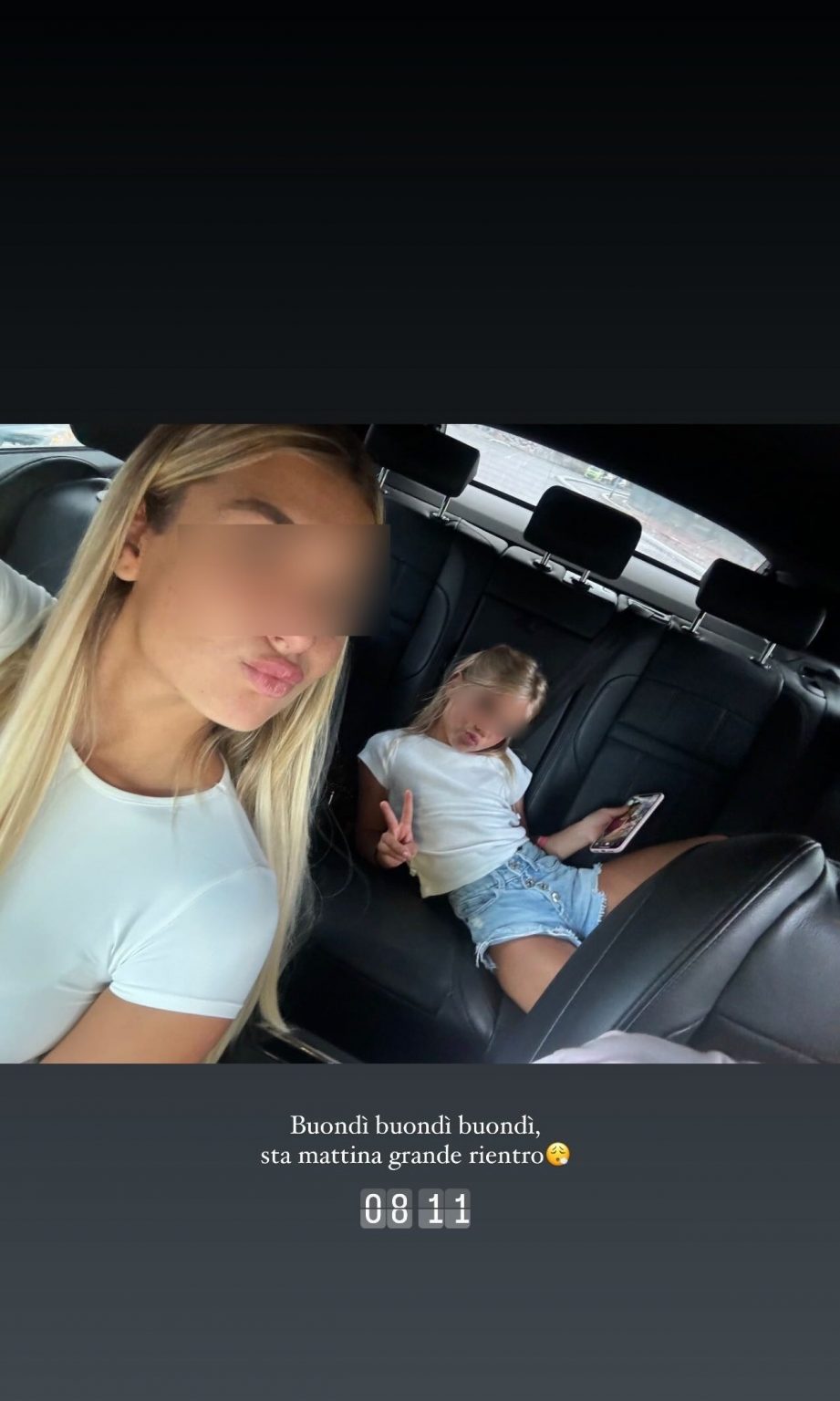 Primo giorno di scuola per Chanel e Isabel Totti, il look back to ...