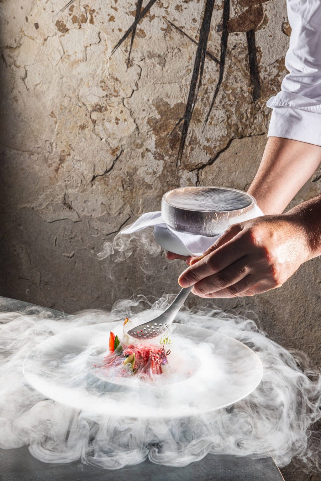 Le Cattedrali di Antonino Cannavacciuolo è il Miglior nuovo ristorante ...