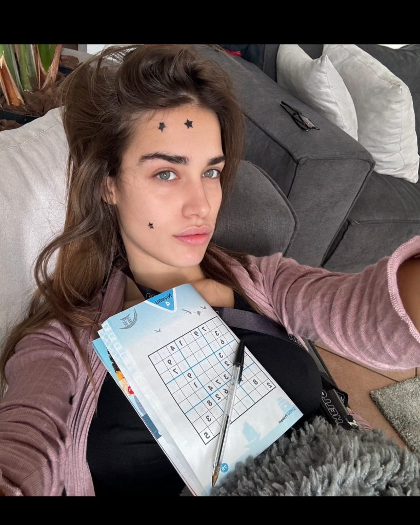 Clara e la passione per il sudoku: perché l'ha portato anche a Sanremo