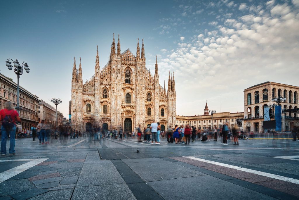 Addio automobili e metro, ecco la classifica delle città in cui si ...
