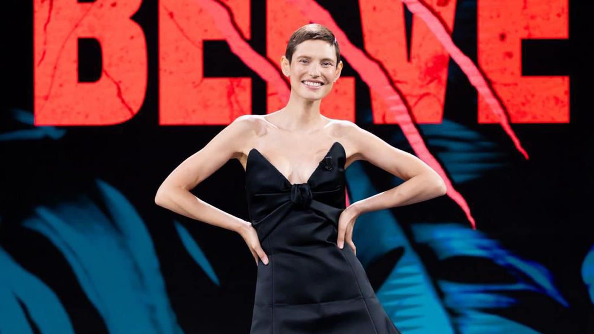 Bianca Balti a Belve col fiocco sul vestito: "Sono una di quelle ...