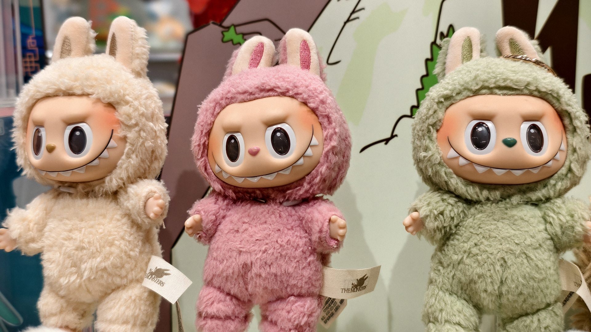 Asta record per un Labubu: venduto per 130 mila euro, è il giocattolo più costoso al mondo