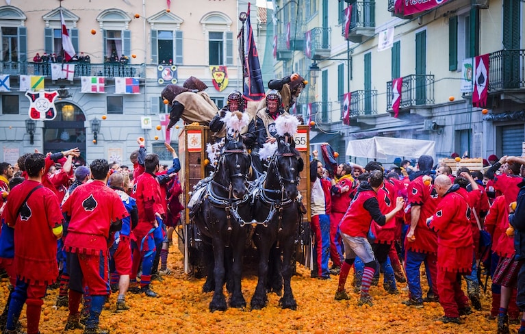 Carnevale di Ivrea 2026: programma, date e come partecipare alla ...