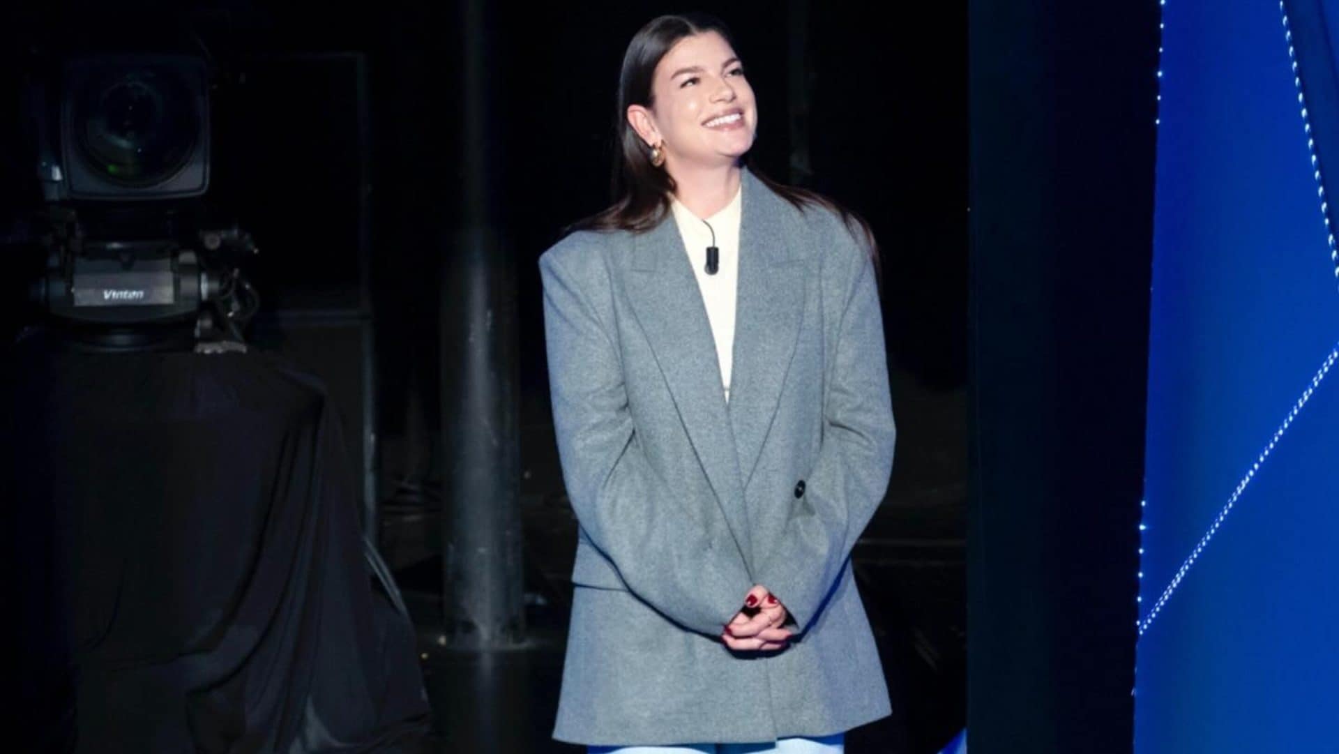 Emma Marrone a C'è Posta per Te: cosa ha indossato per la reunion con ...