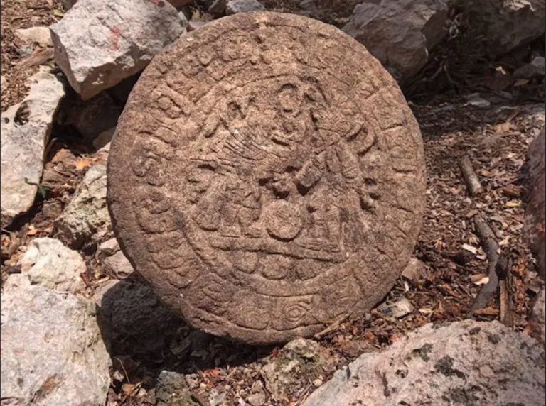 Scoperta un'antica città Maya perduta nel cuore della fitta giungla ...