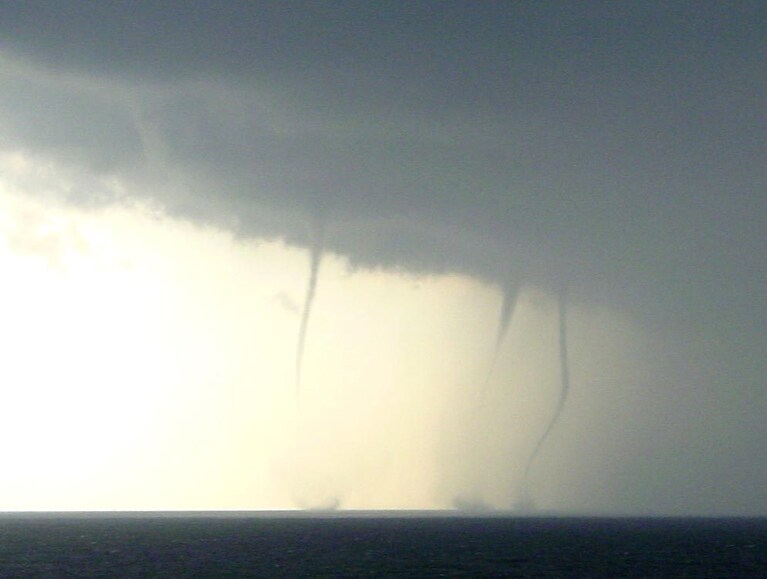 Cosa sono le trombe marine, quanto sono prevedibili e perché possono ...