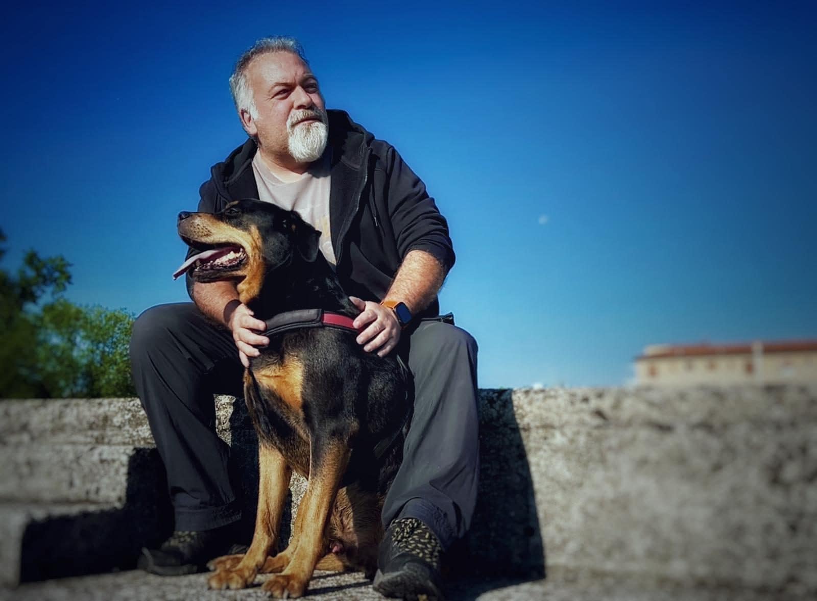 "Il cane pensato non è quello che poi vive con te". In un libro tutto ...