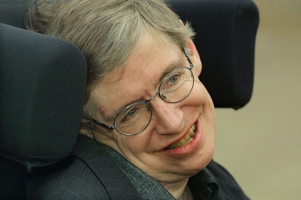 Online l'ultima ricerca di Hawking: la fine del nostro universo e l ...
