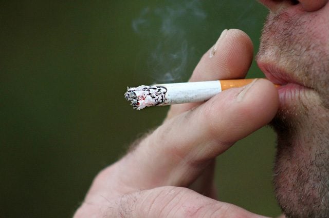 Cancro ai polmoni, il rischio non è uguale per tutti i fumatori ...
