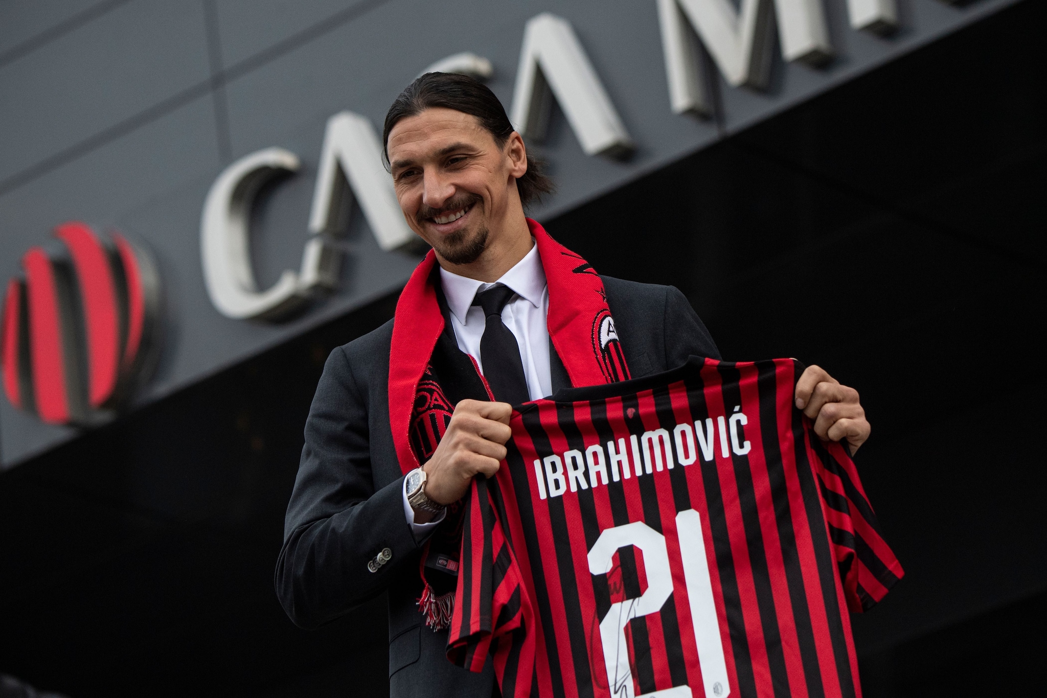 Milan, numeri da record sui social: follower impazziti per Zlatan ...